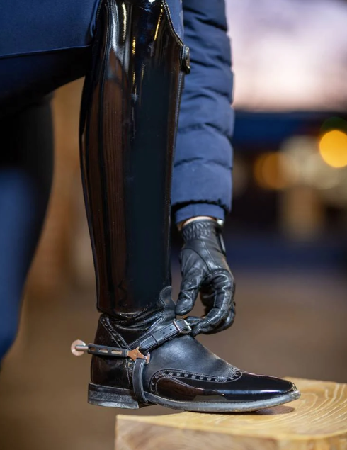 LeMieux Rubber Spur Strap – Fair Hill Saddlery